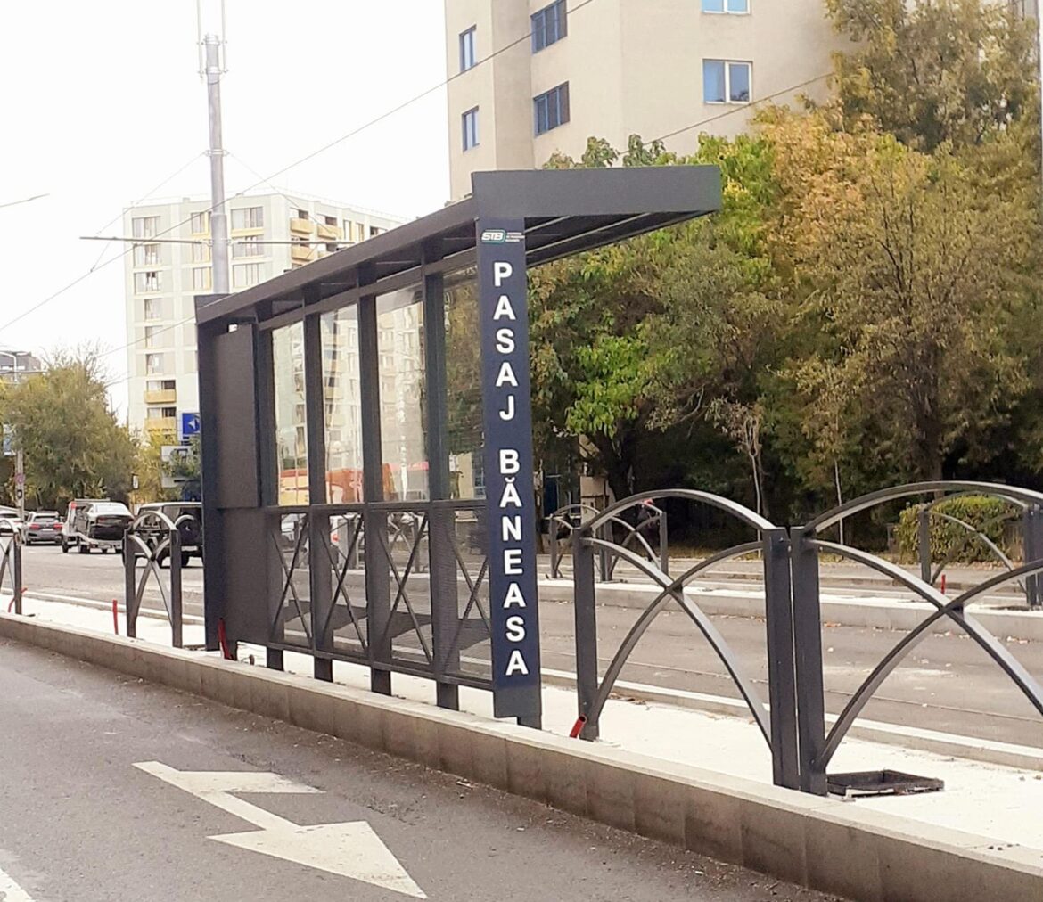 Imagini cu noile copertine de la peroanele stațiilor li… — DeBucurești