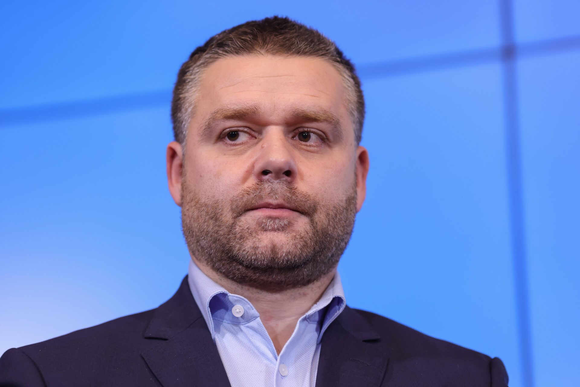 Ciprian Ciucu își depune candidatura pentru Primăria Ca… — DeBucurești